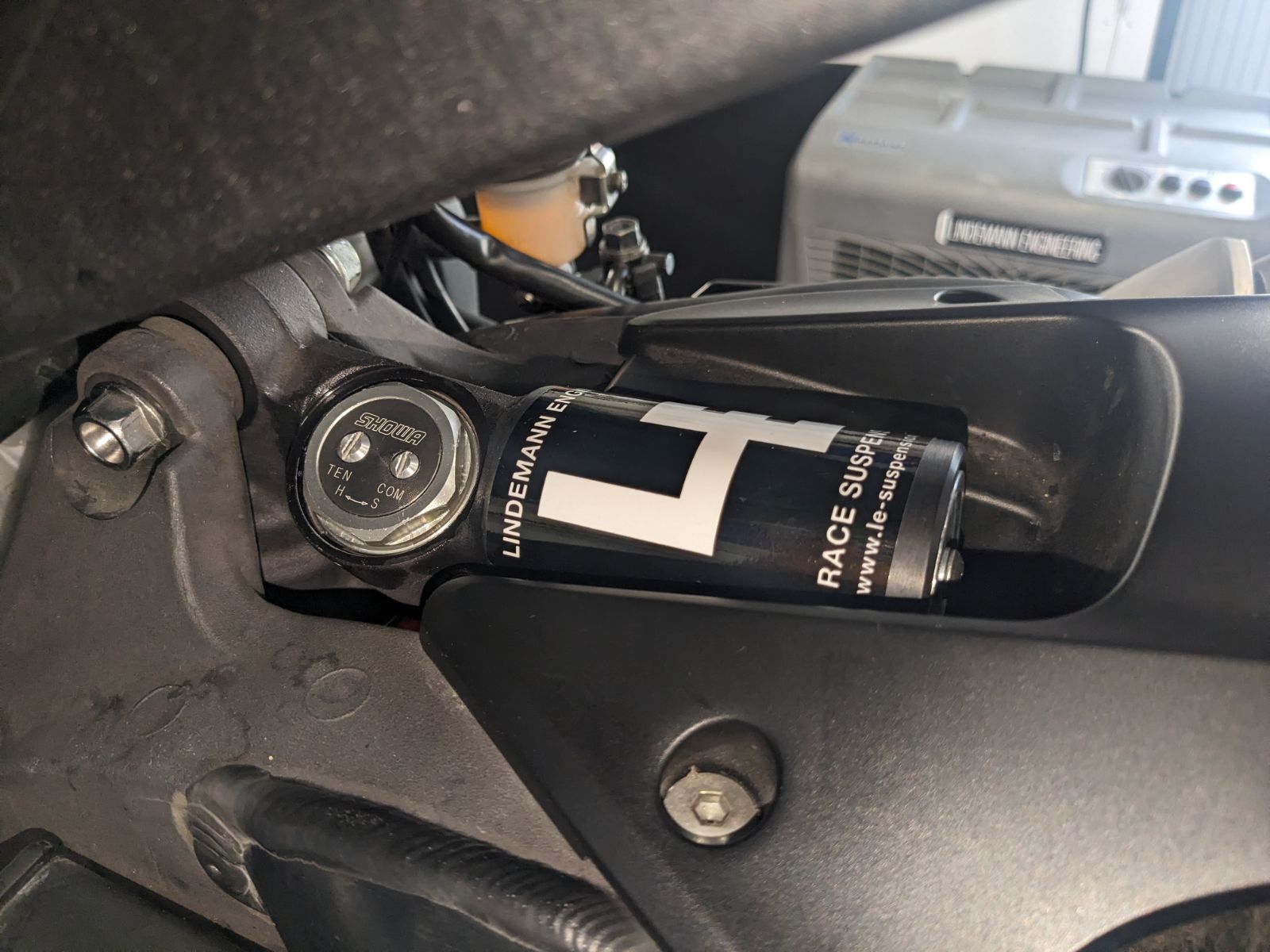 Blog - Motorcycle Suspension - Lindemann Engineering